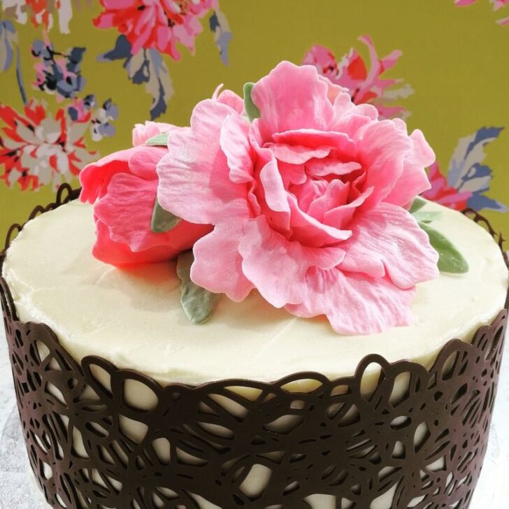 15 Ways to Decorate Cakes Like an Experienced Baker